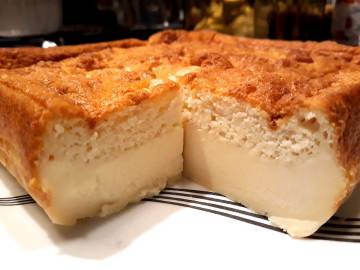 Vanilla Magic Cake: A Sweet Surprise in Every Bite - Mouthwatering RECIPES