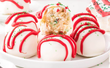 LITTLE DEBBIE CHRISTMAS TREE CAKE BALLS! - Mouthwatering RECIPES
